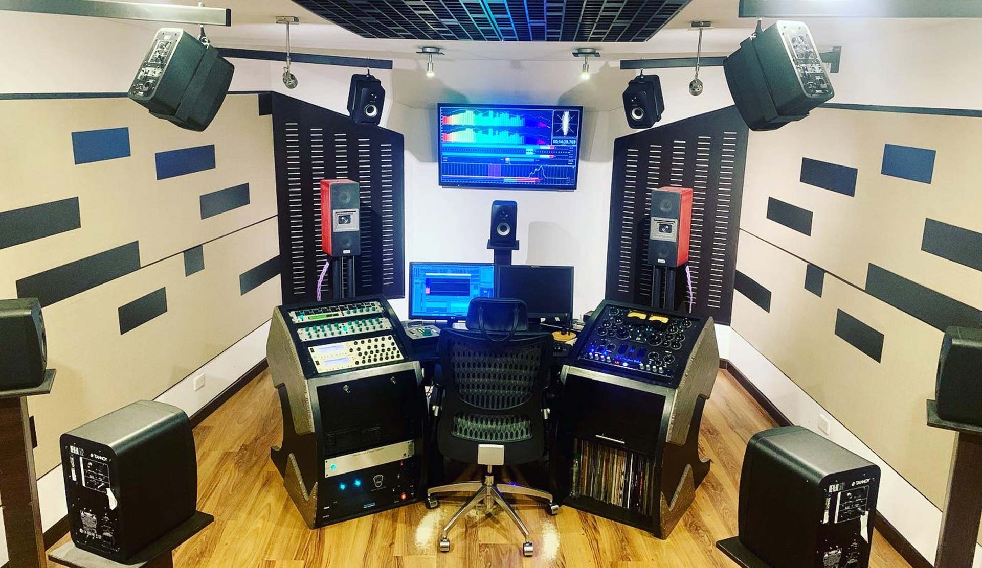 C1Mastering | Diseño y tecnología de punta para un mastering de ...